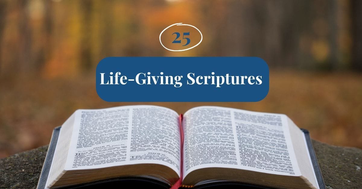 How to Live in God’s Grace: 25 Bible Verses